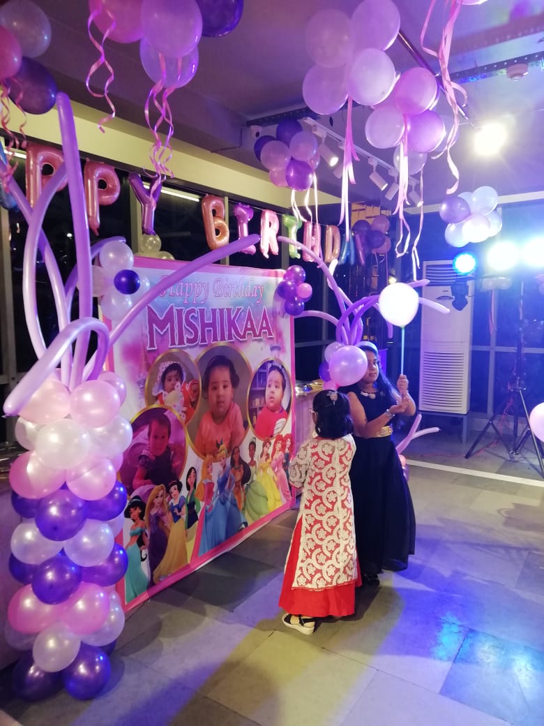 4 – Hira Sweets
